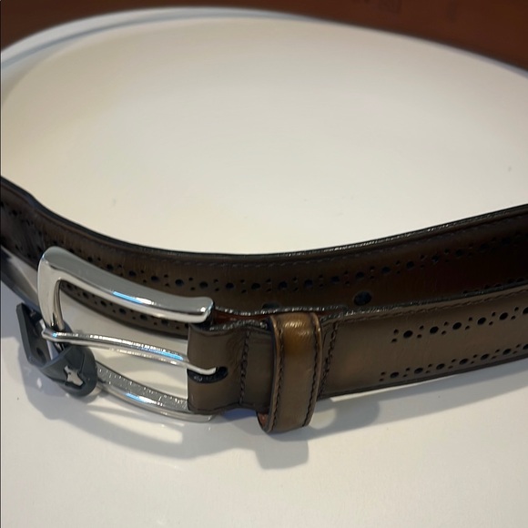 Allen Edmonds | Bags | Allen Edmonds Brown Leather Belt Bag | Poshmark